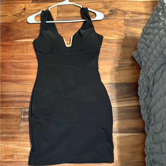Windsor | Dresses | Windsor Black Bodycon Mini Dress Size S | Poshmark